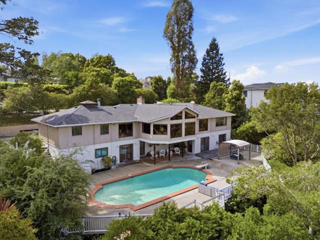 House with pool and terrace