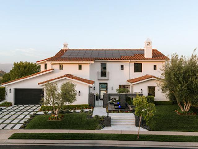 House with pool and terrace