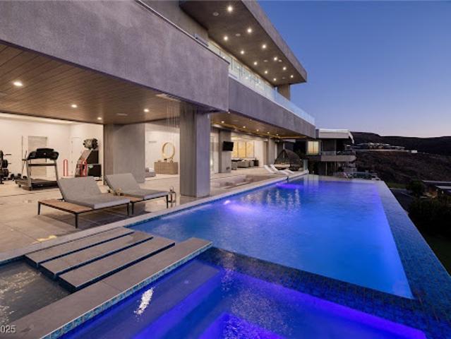 House with pool and terrace