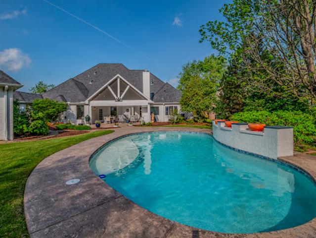 House with pool and terrace
