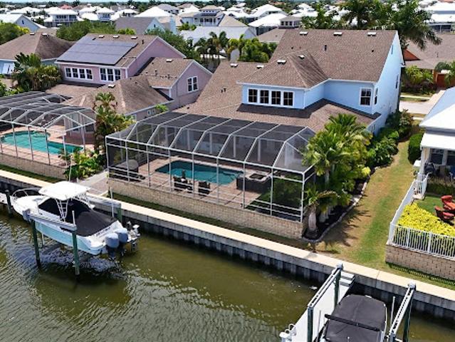 House with pool and terrace