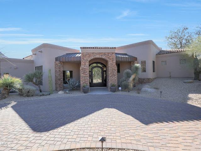 House with pool and terrace