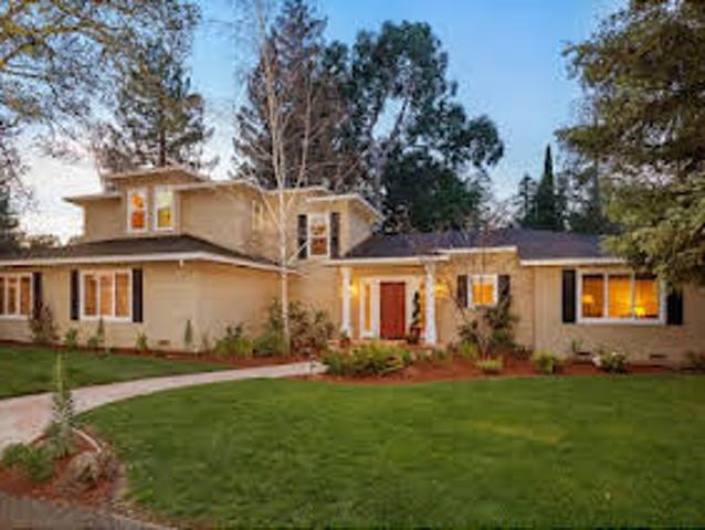 House with pool and terrace