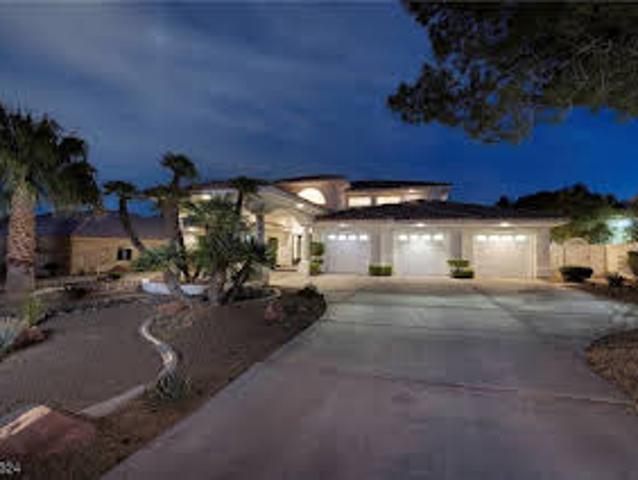 House with pool and terrace