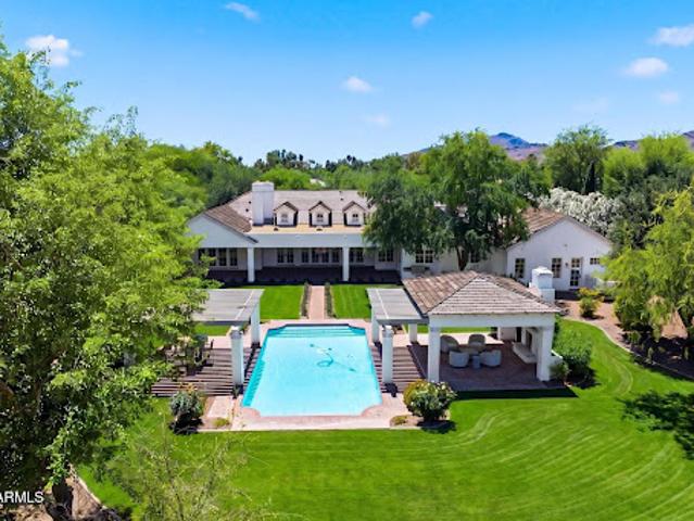 House with pool and terrace