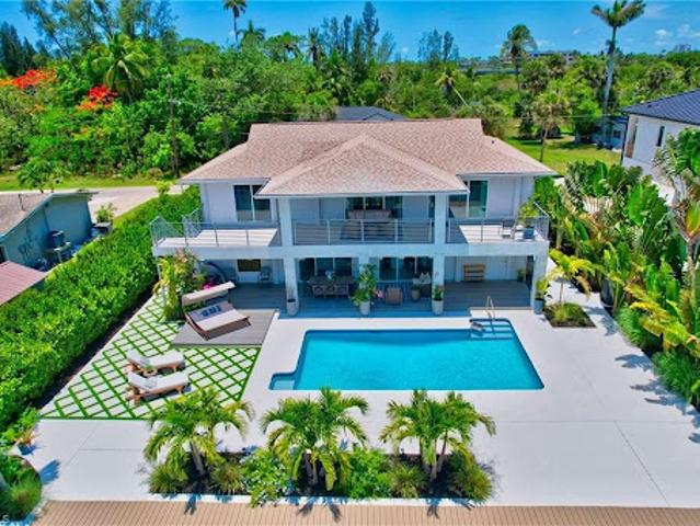 House with pool and terrace