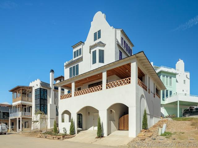 House with pool and terrace