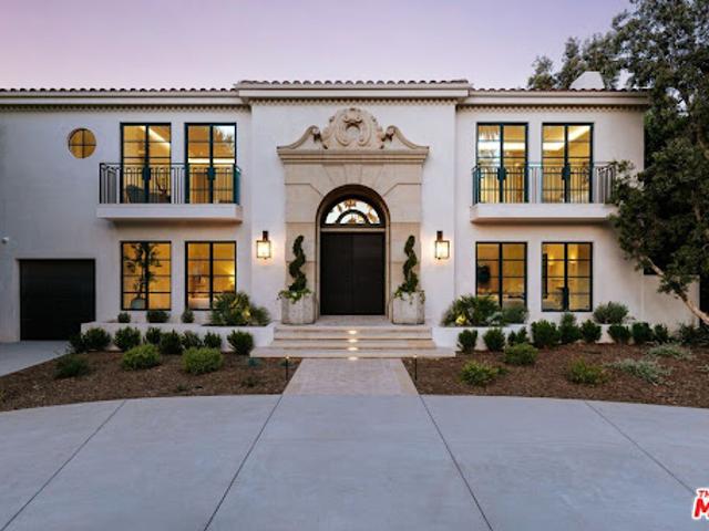 House with pool and terrace