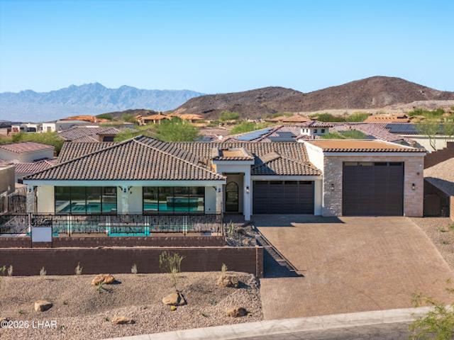 House with terrace