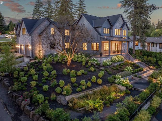 House with pool and terrace