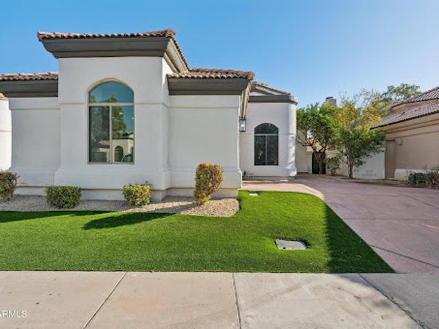 House with pool and terrace