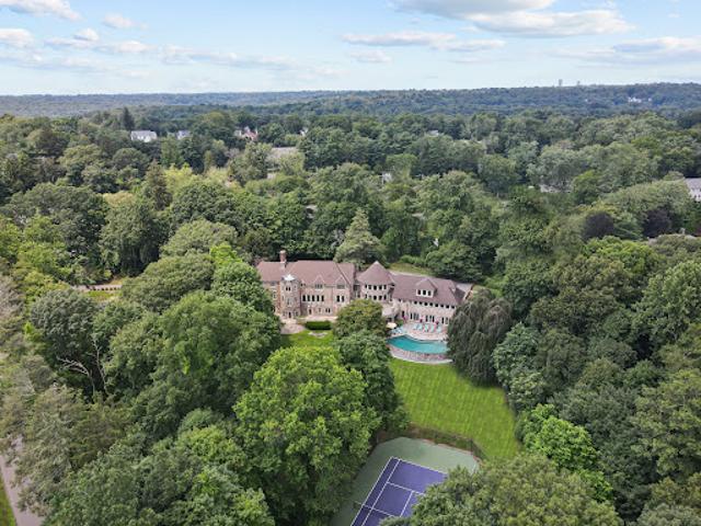 House with pool and terrace