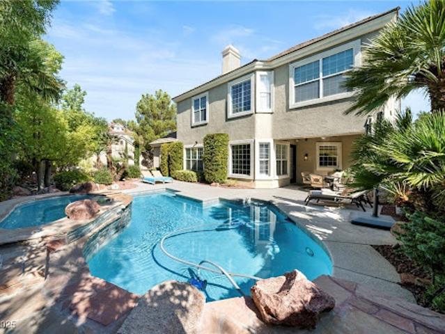 House with pool and terrace