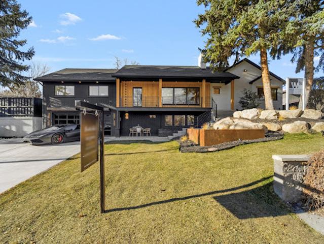 House with terrace