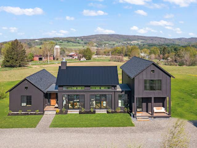 House with terrace