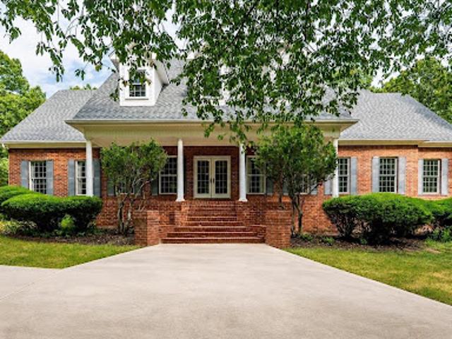House with terrace