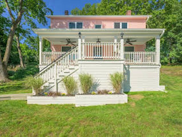House with Terrace
