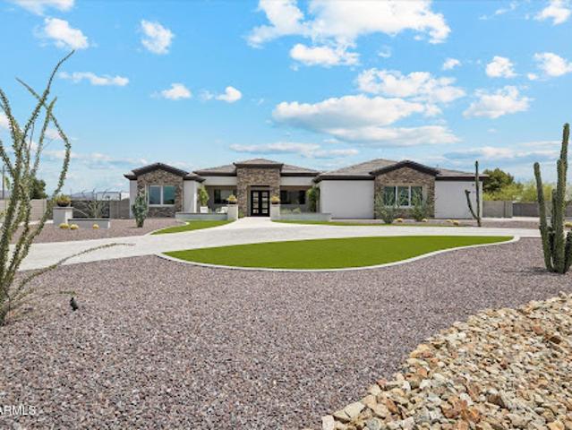 House with terrace