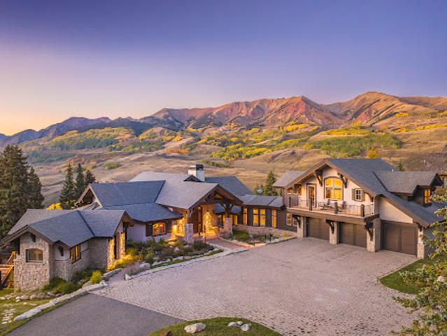 House with terrace