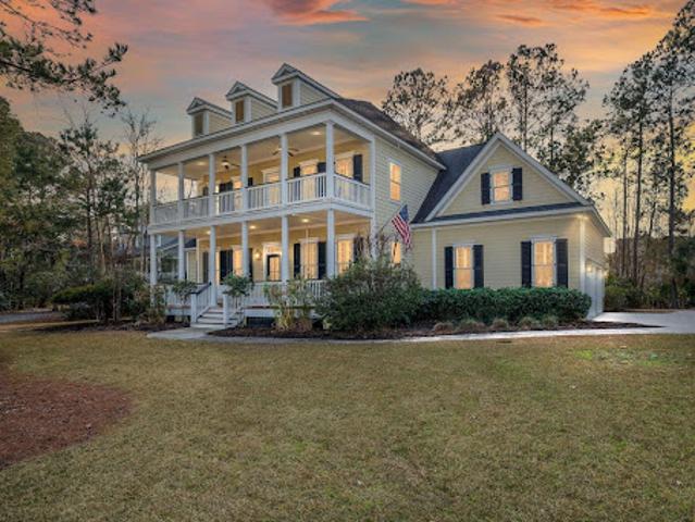 House with terrace