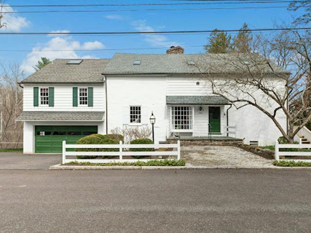 House with terrace