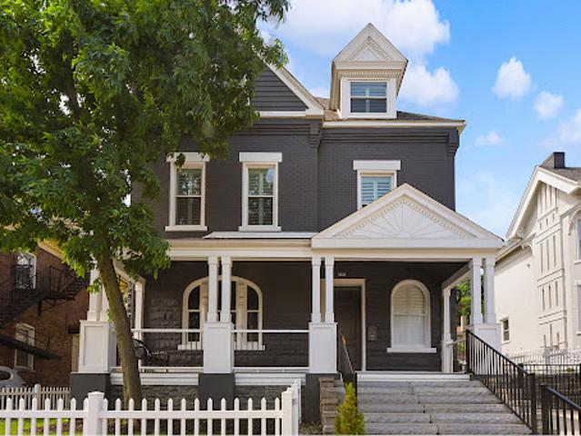 House with terrace