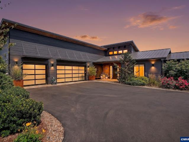 House with terrace