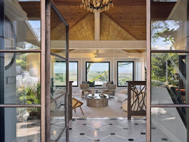 House with terrace