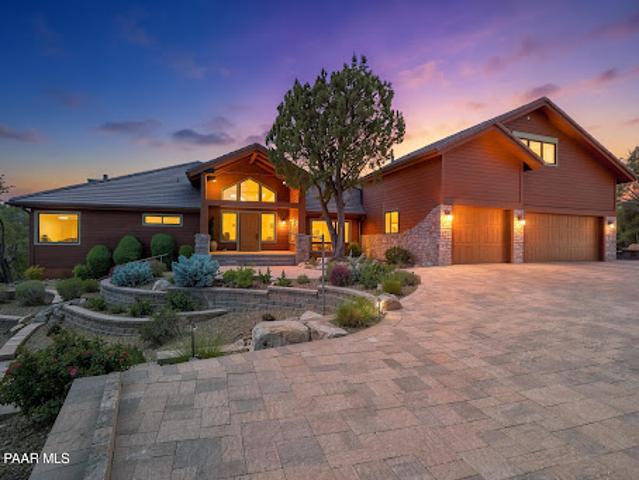House with terrace