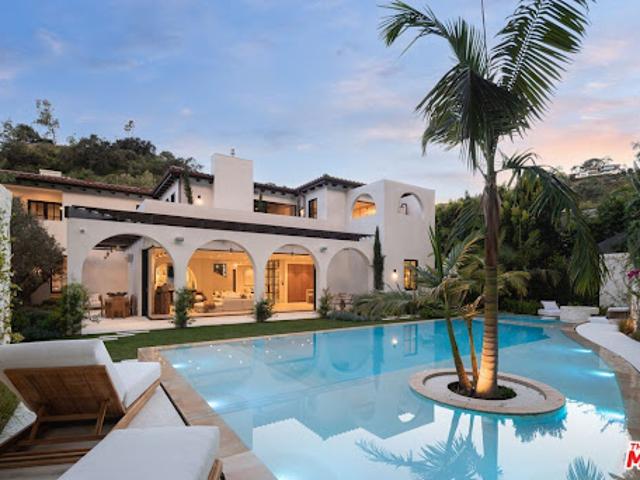 House with terrace