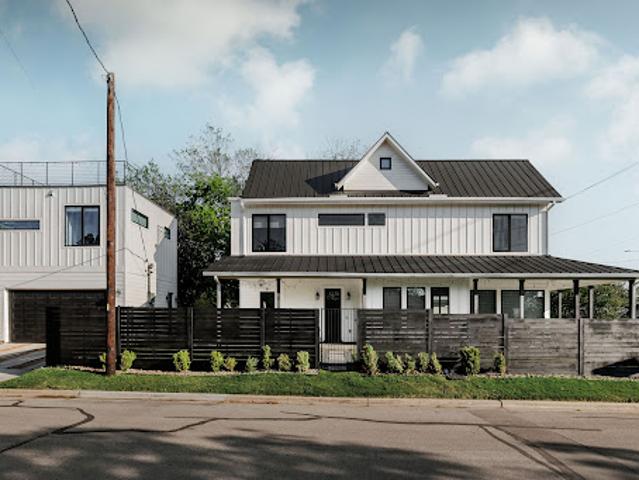 House with terrace