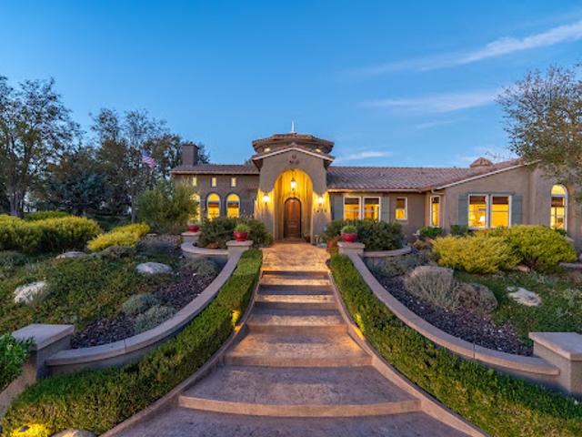 House with terrace
