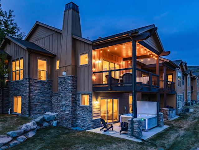House with terrace