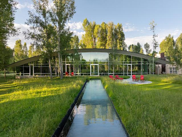 House with terrace