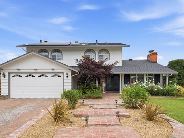 House with terrace