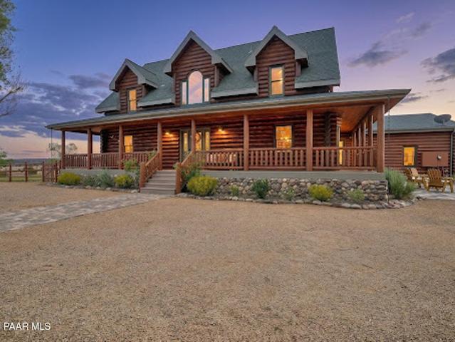 House with terrace