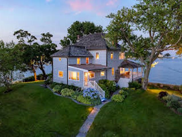House with terrace