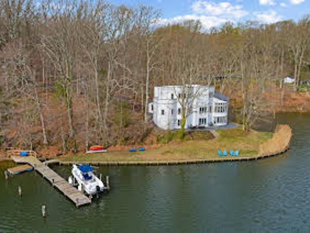 House with Terrace