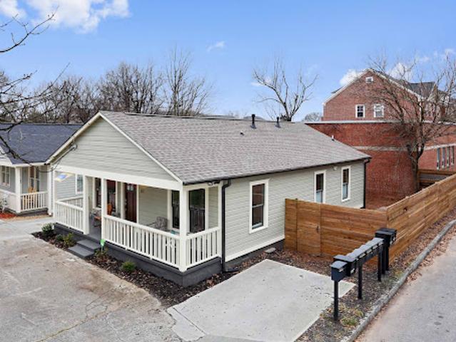 House with terrace