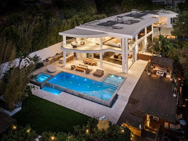 House with terrace