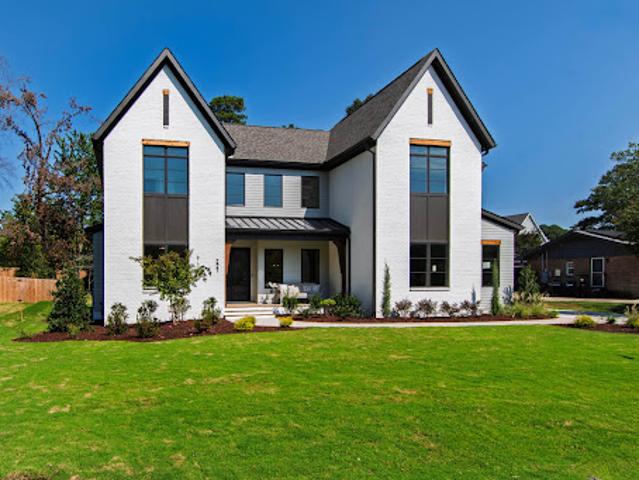 House with terrace