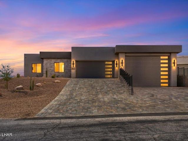 House with terrace