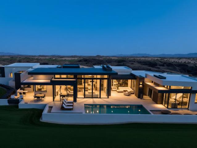 House with terrace