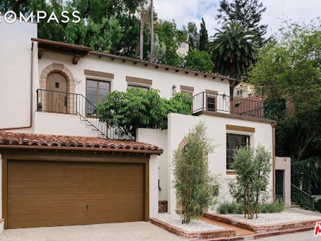 House with terrace