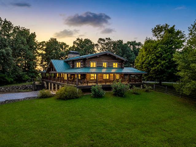 House with terrace