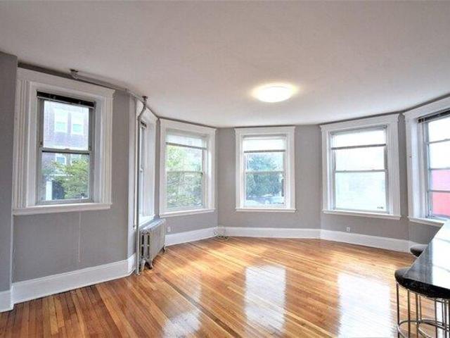 house with 14 bedroom, Boston MA DS104264157