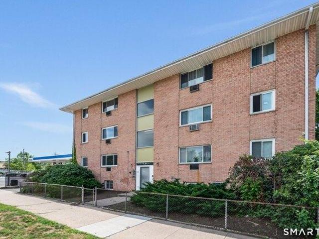 house with 14 bedroom, Bridgeport CT ES105190822