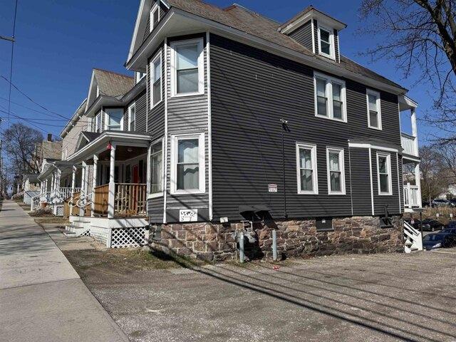 house with 14 bedroom, Burlington VT ES104541272