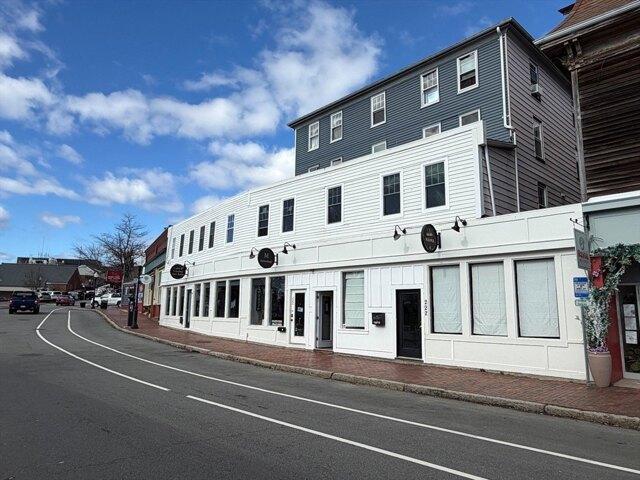 house with 14 bedroom, Gloucester MA ES103435745