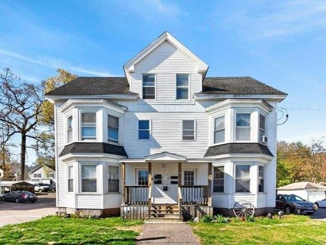 house with 14 bedroom, Leominster MA ES105141777